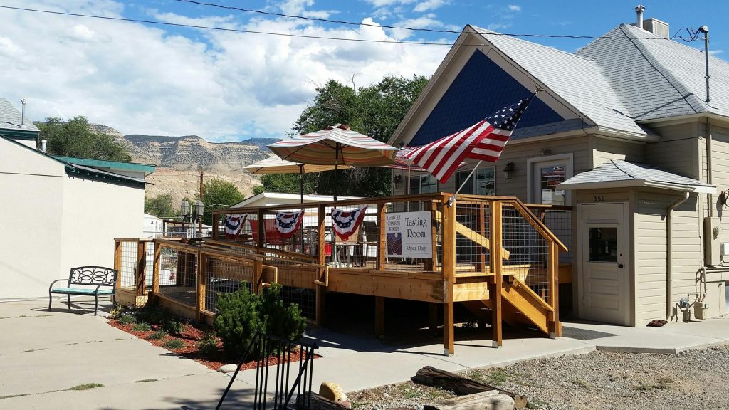 Delightful Sampling in Colorado Wine Country