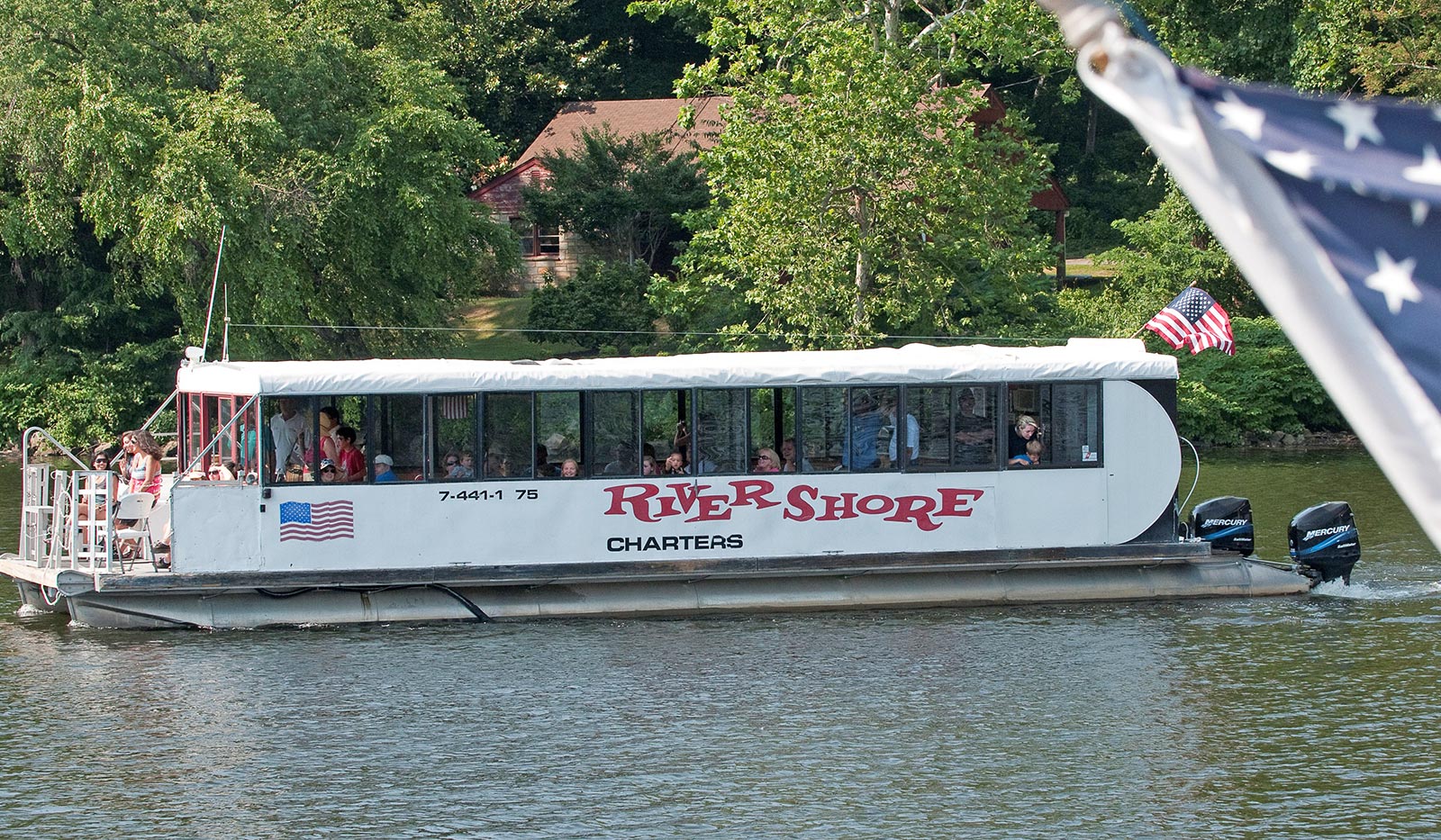 Virginia Itinerary: Boats, Bottles, Bites and a Bit of History