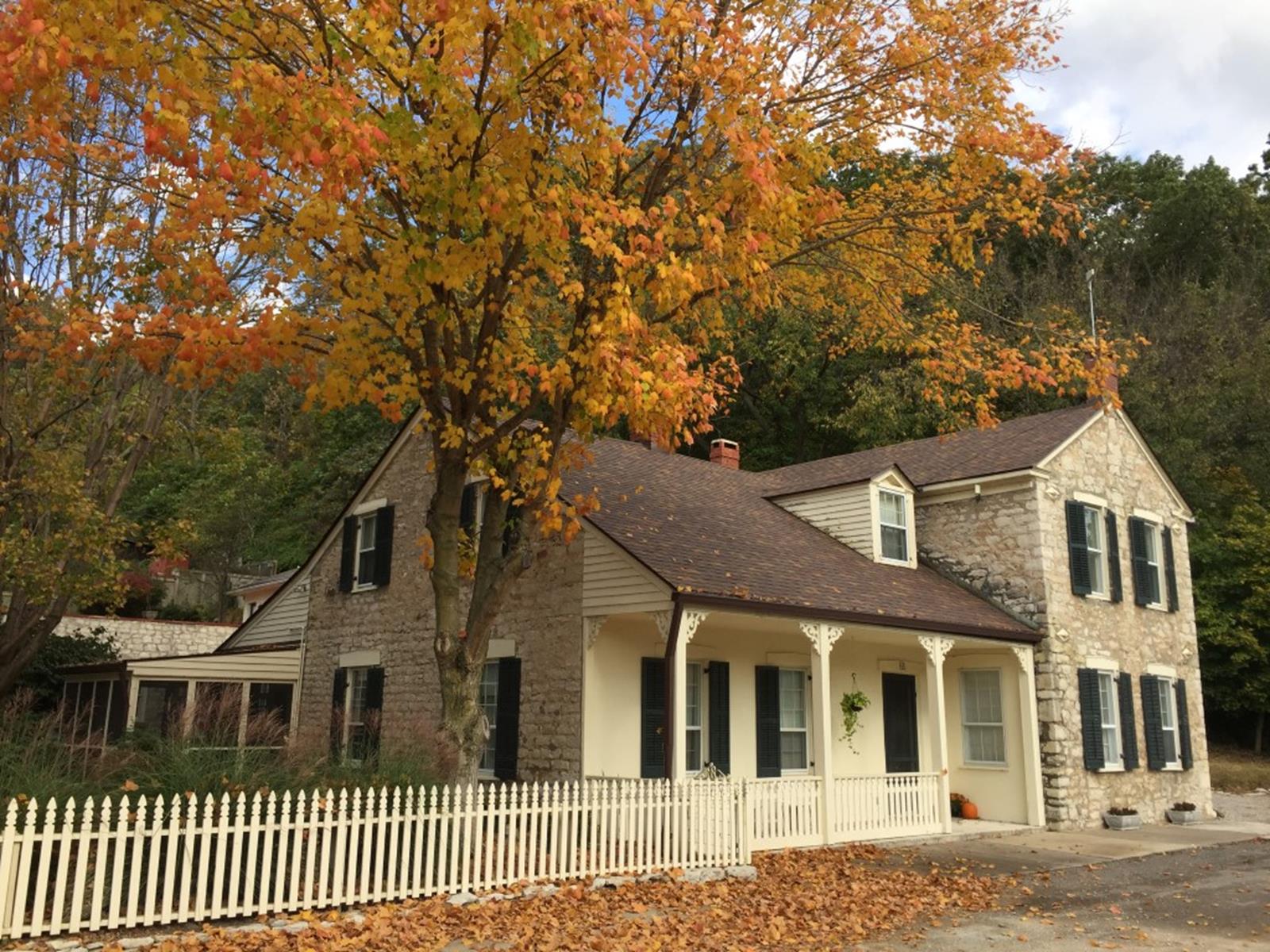 Enjoy Diverse Cultural Activities Along Illinois Rivers