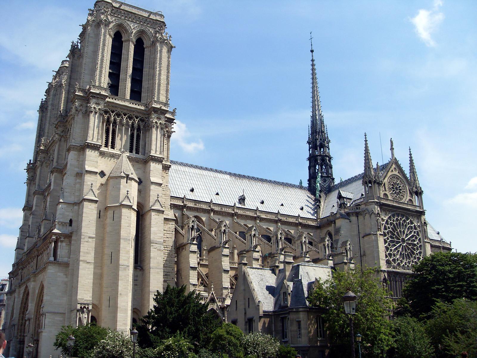 Six Fascinating French Cathedrals
