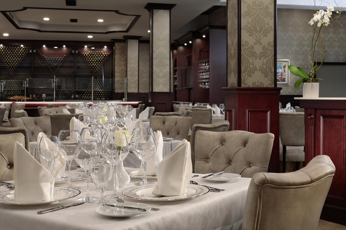 American Queen Voyages™ - New Branding and Expansion